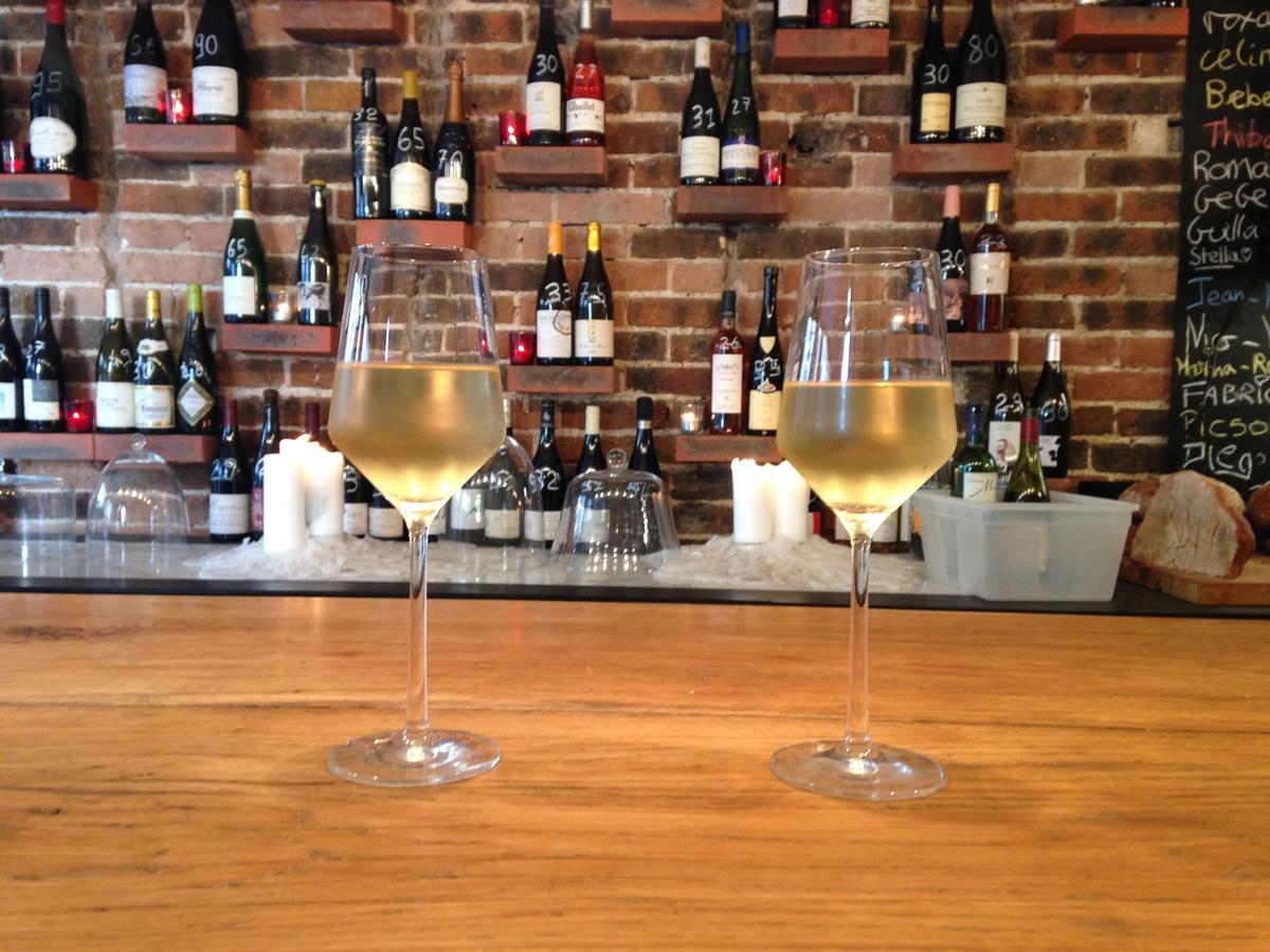 Винная Chez Nous