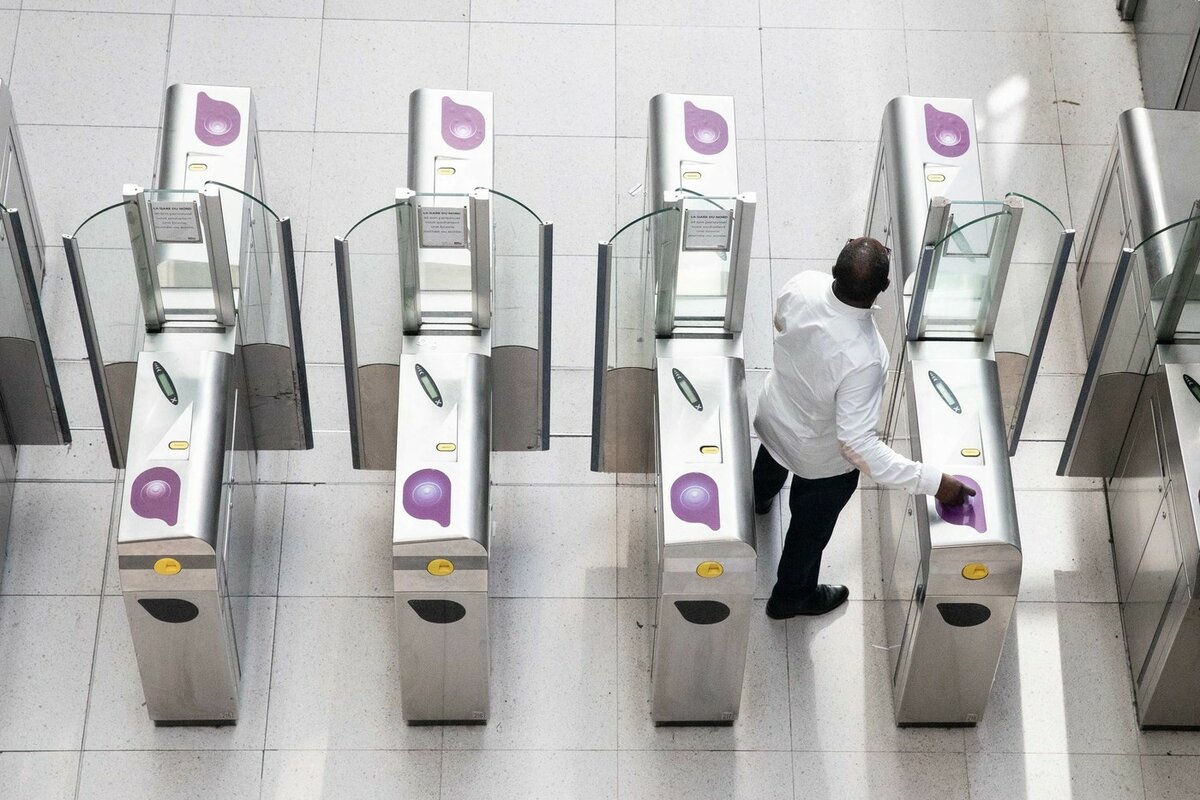 Транспортная карта Navigo Easy